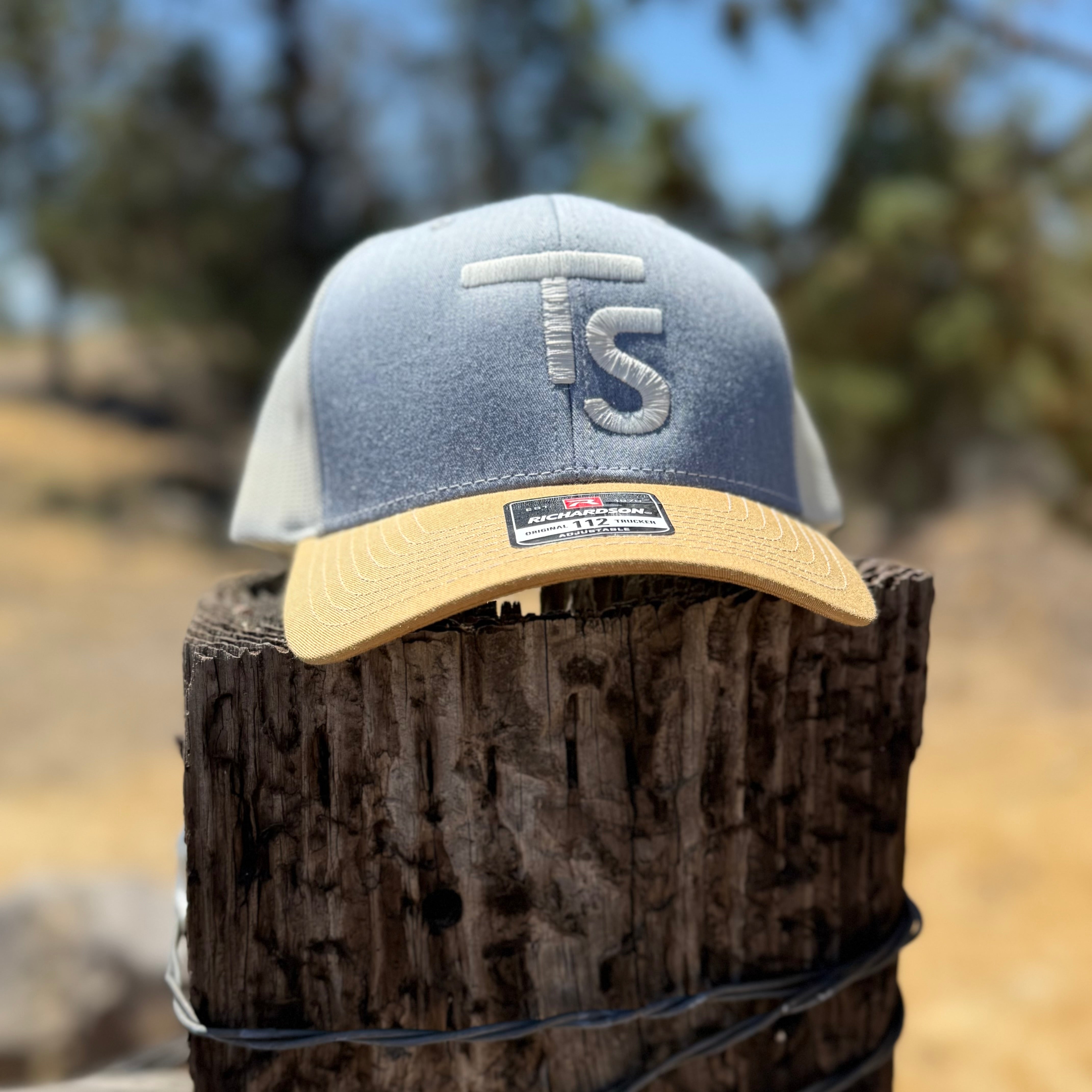 Apparel & Gear – Two Sisters Ranch
